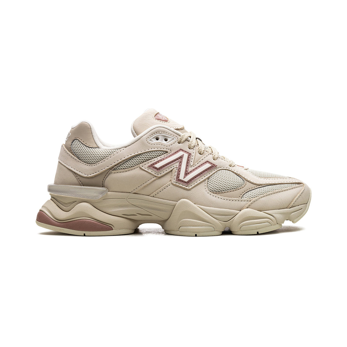 NB 9060 | Bone Sparrow – Ivoyre